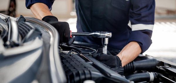 The Ultimate Guide to Genuine Land Rover Parts – Rostock Auto Spare Parts